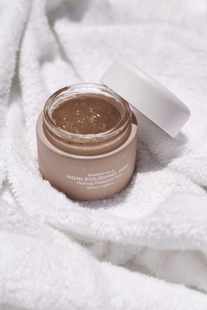 Beauty Trends You’ll Regret Trying - And What to Do Instead - Avinichi